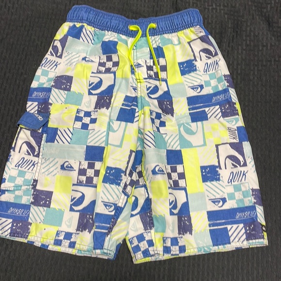 Quiksilver | Swim | Quicksilver Boys Swim Trunks With Lining Size L ...